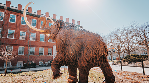 A mammoth tribute to Illinois history - New sculpture located near the ...
